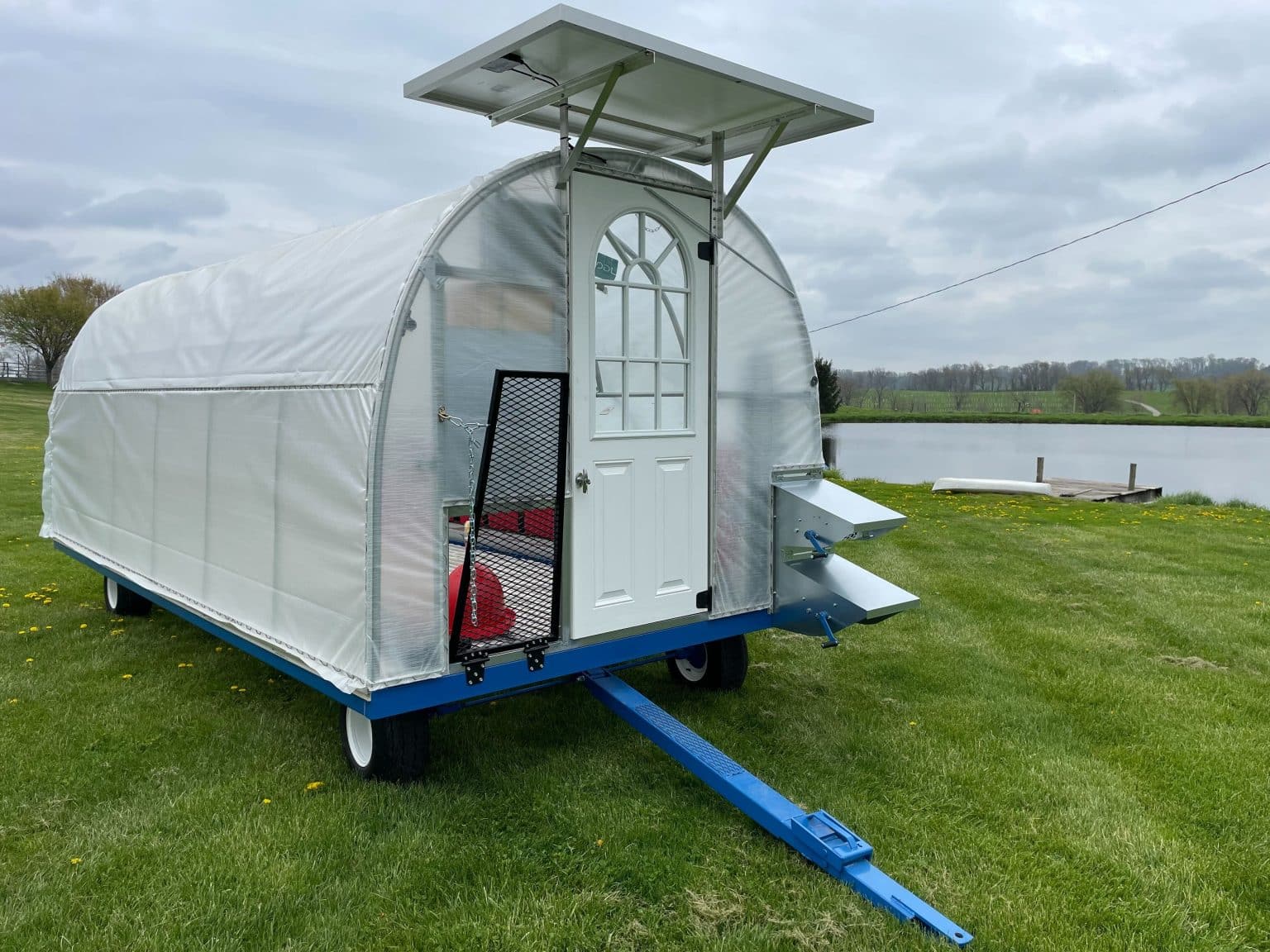 Mobile Chicken House Model 300 - The Mobile Chicken House