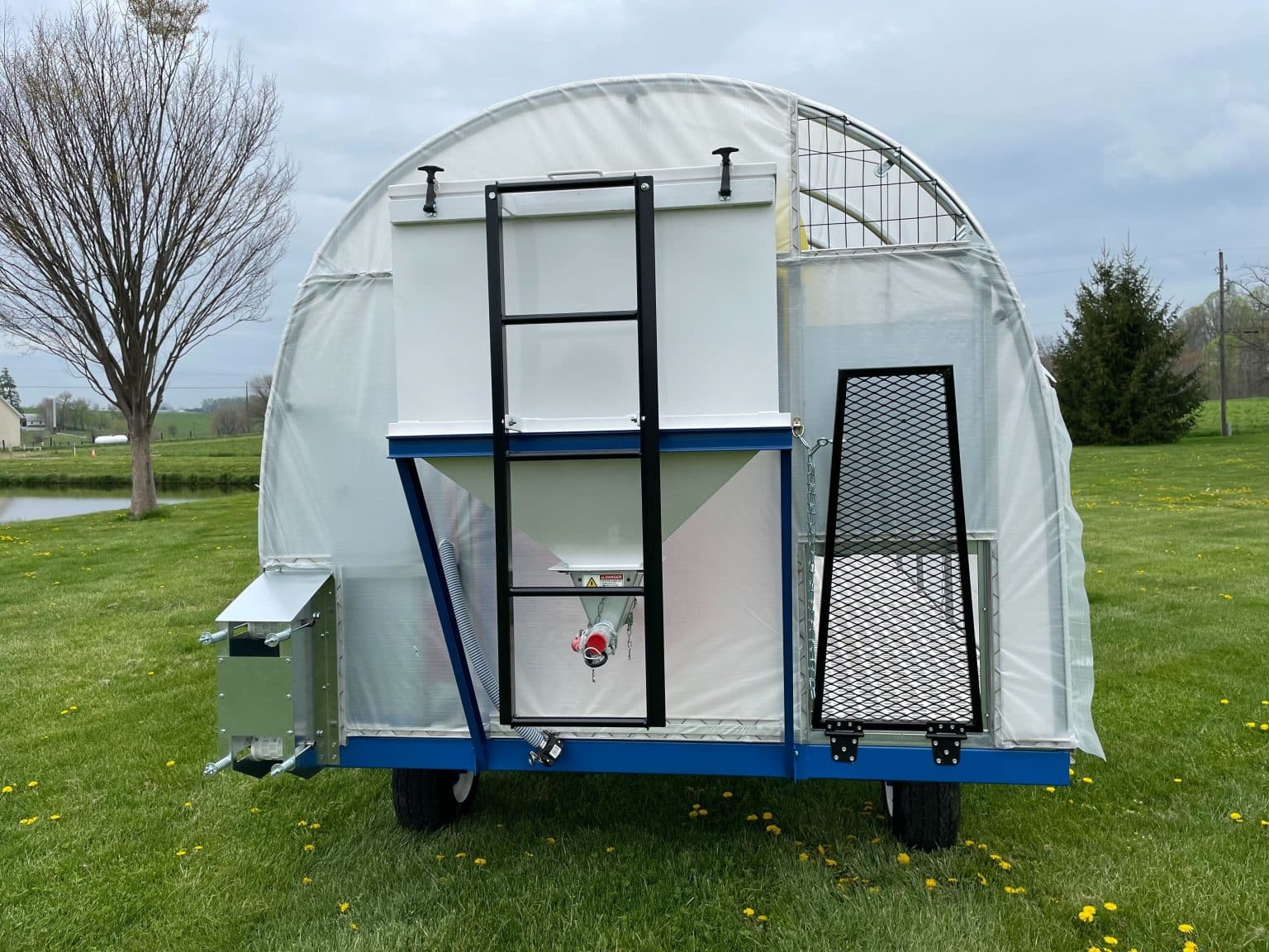 Mobile Chicken House Model 300 - The Mobile Chicken House