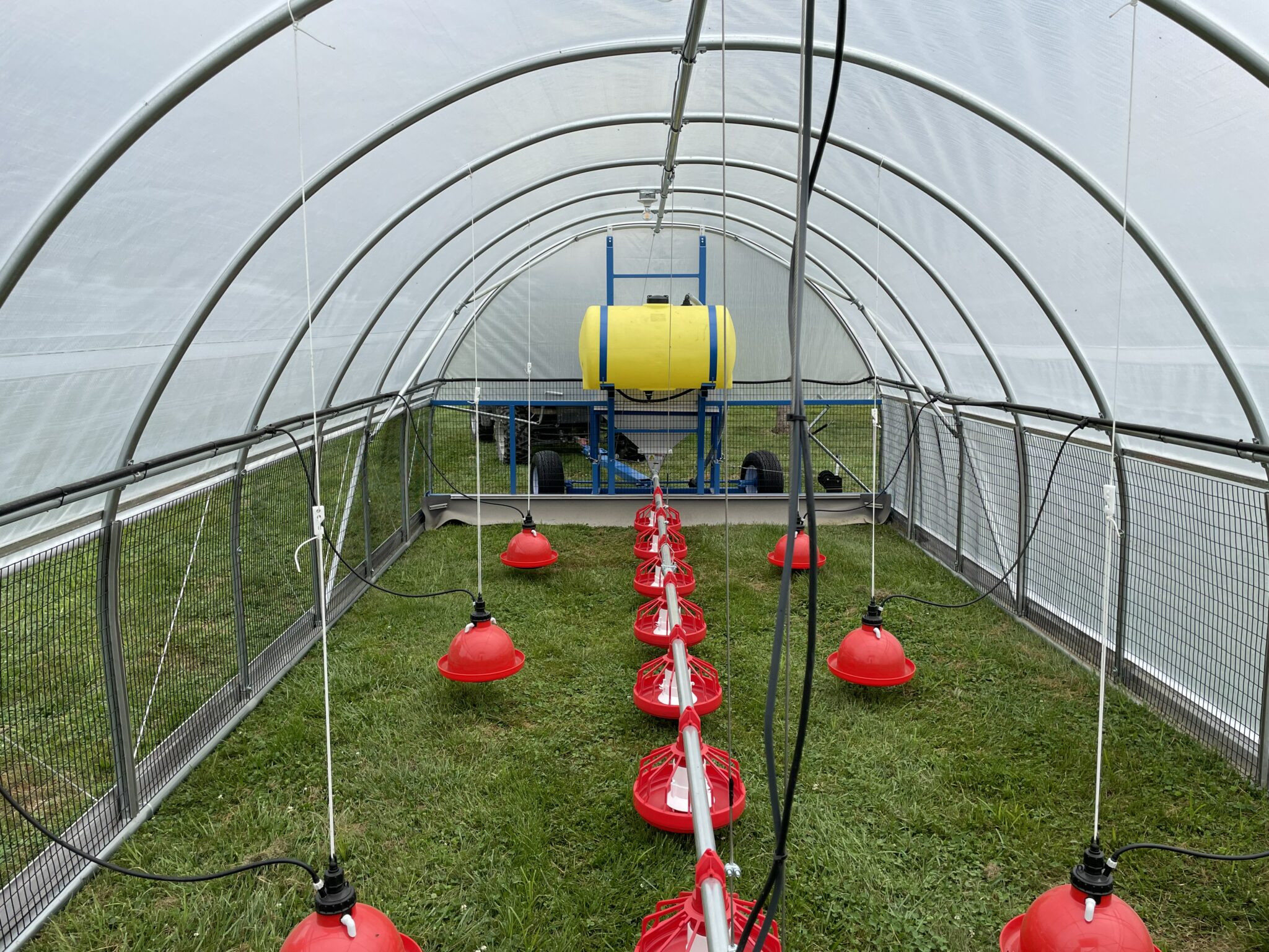 Mobile Range Coop [Broilers] Model 250